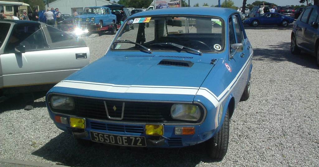 Focus sur : La Renault 12, une voiture ouverte sur le monde ...