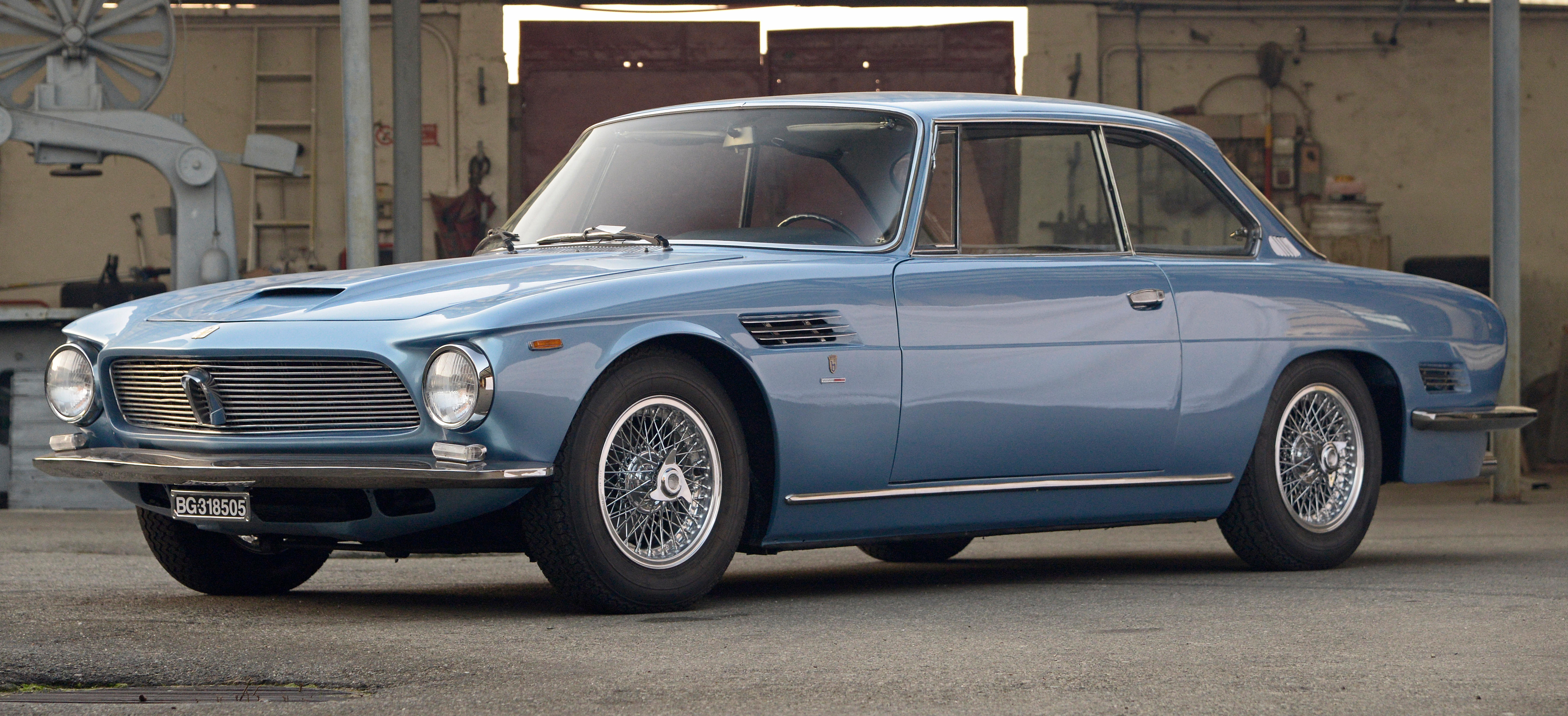 Iso Rivolta, le grand écart ! - Absolutely Cars