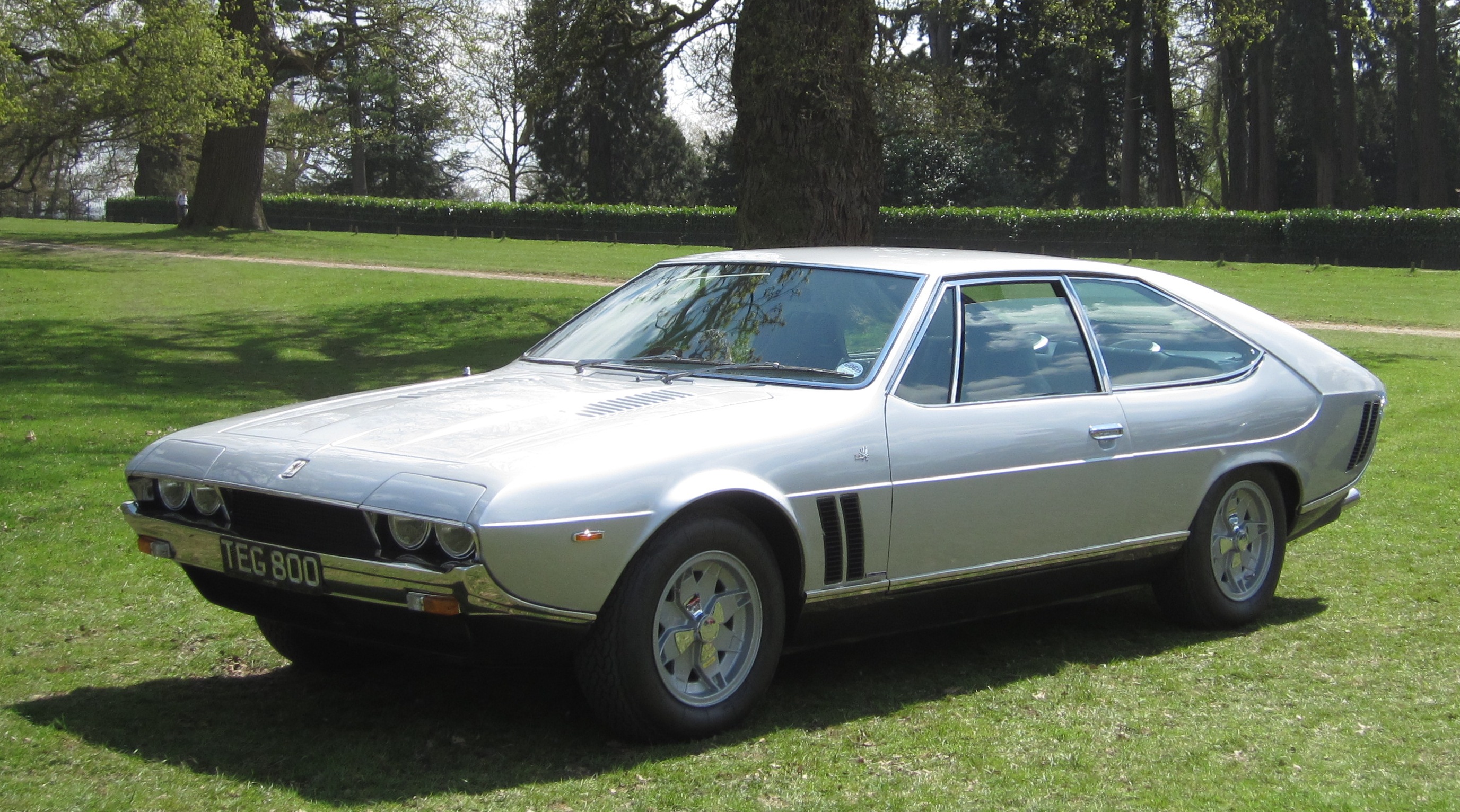 Iso Rivolta, le grand écart ! - Absolutely Cars