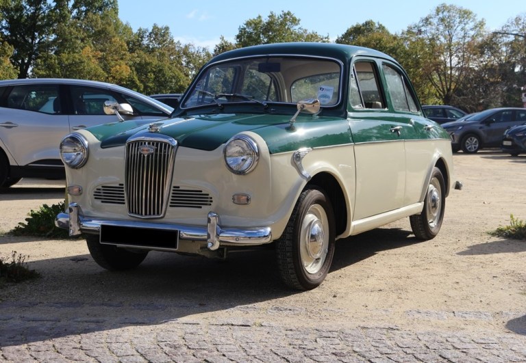 Interview automobile Wolseley 1500 : la Minor premium 4 portes ...